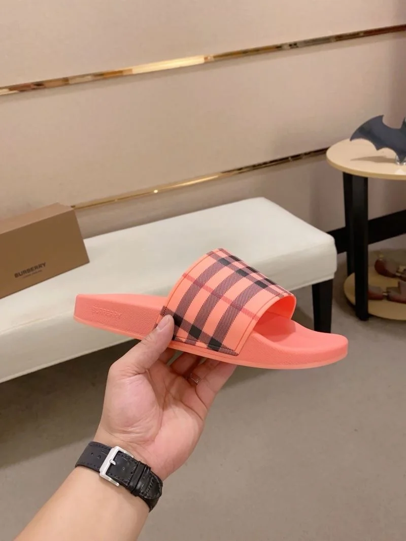 Mirror quality Burberry Slippers