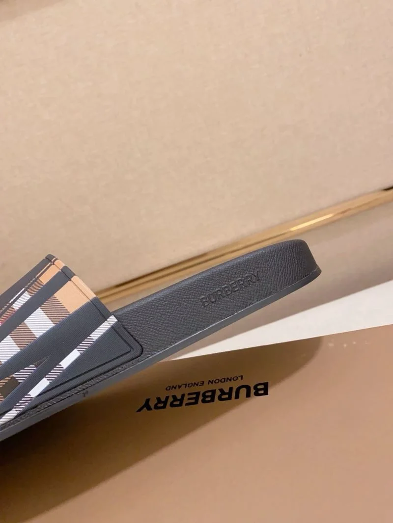 Cut-rate Burberry Slippers