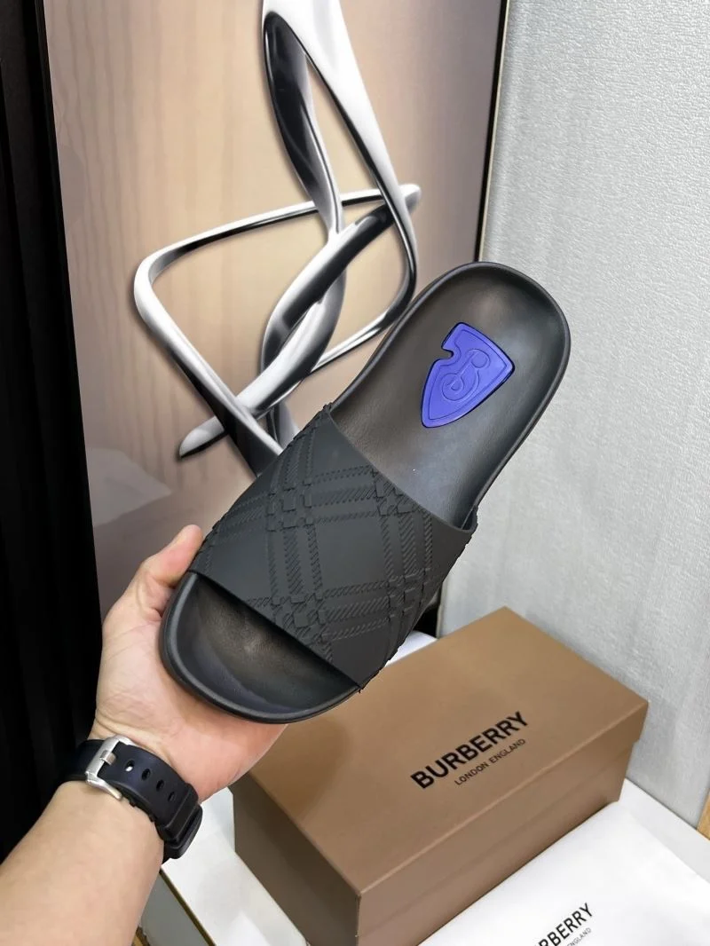 Economical Burberry Slippers