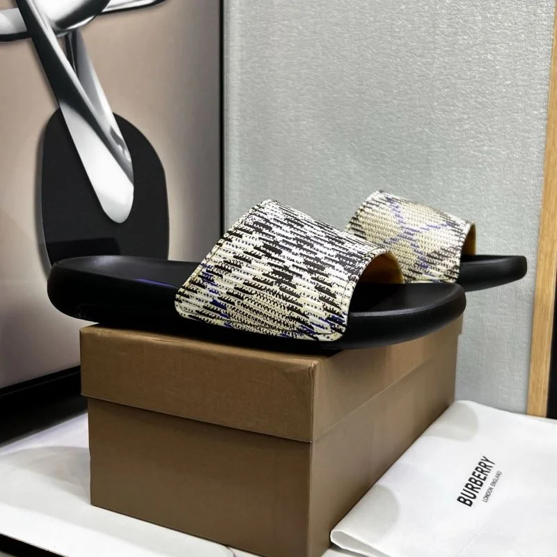 Bargain Burberry Slippers