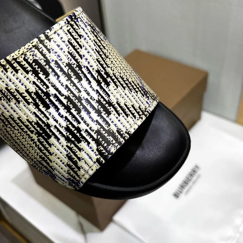 Bargain Burberry Slippers
