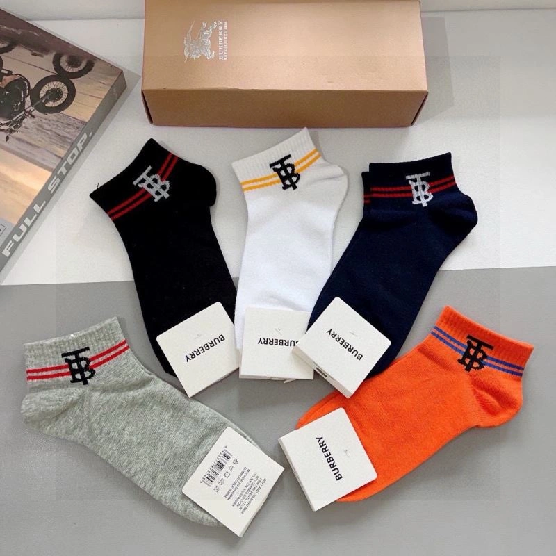 Exact replica Burberry Socks