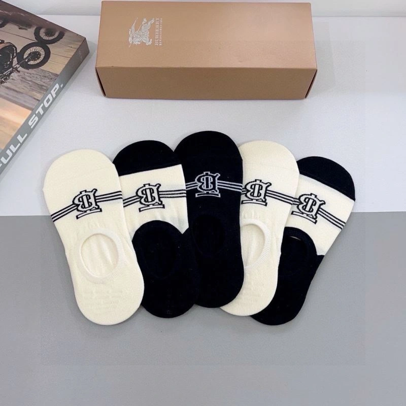 Exact replica Burberry Socks
