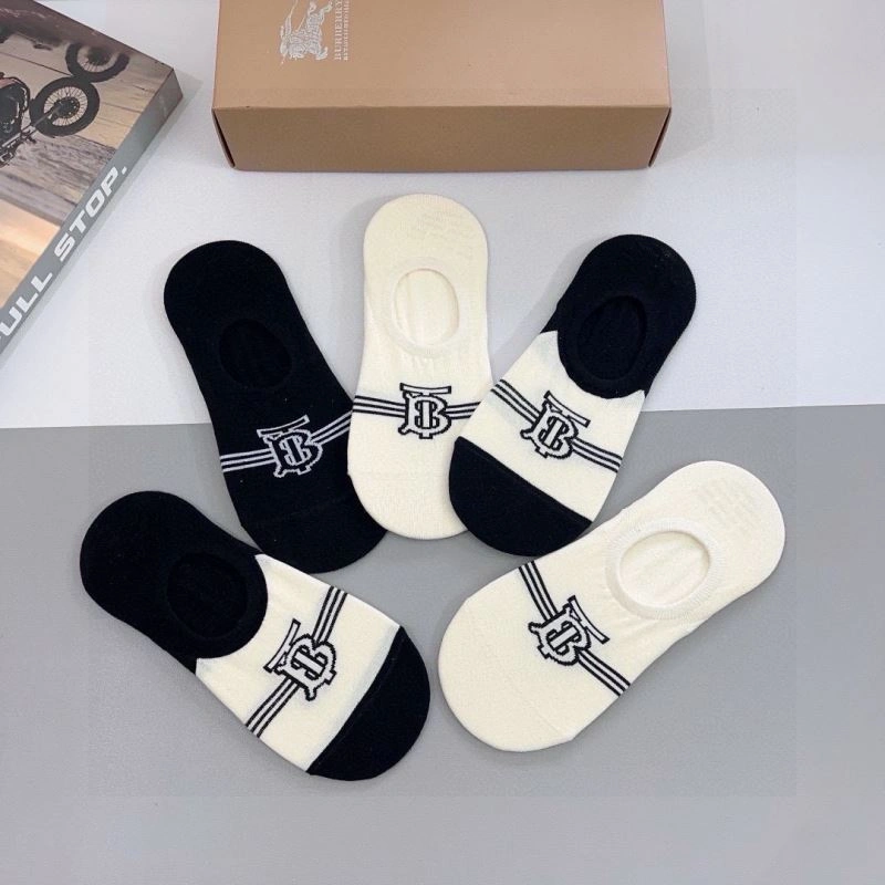 Exact replica Burberry Socks
