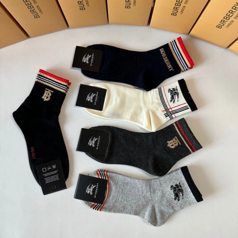 Cut-rate Burberry Socks