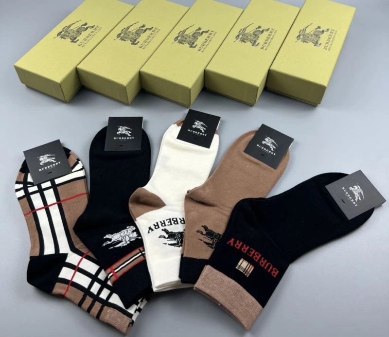 Factory-made Burberry Socks