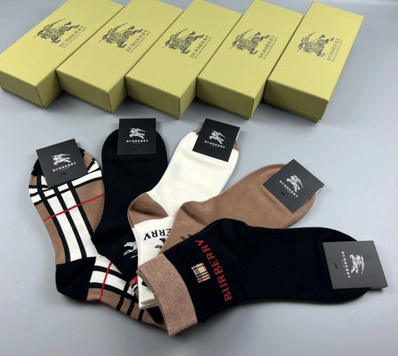Factory-made Burberry Socks