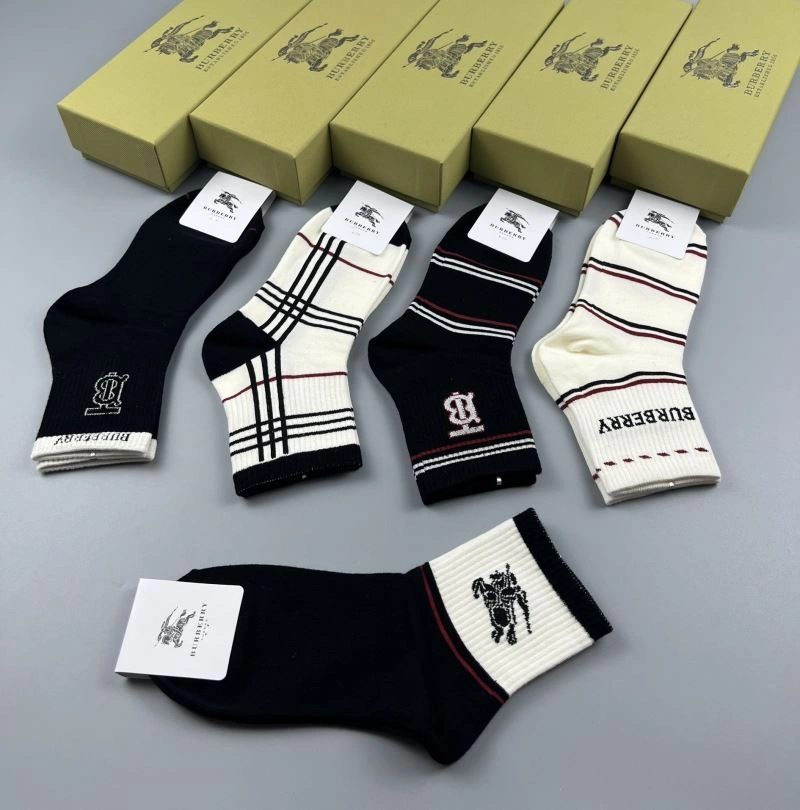 Exact replica Burberry Socks