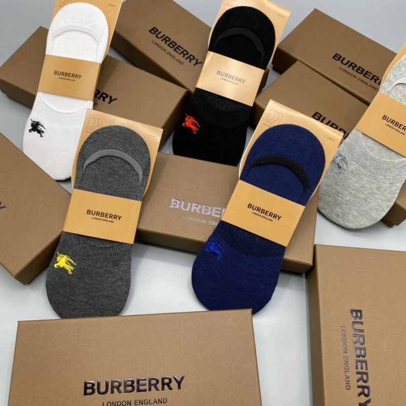 Top mirror Burberry Socks