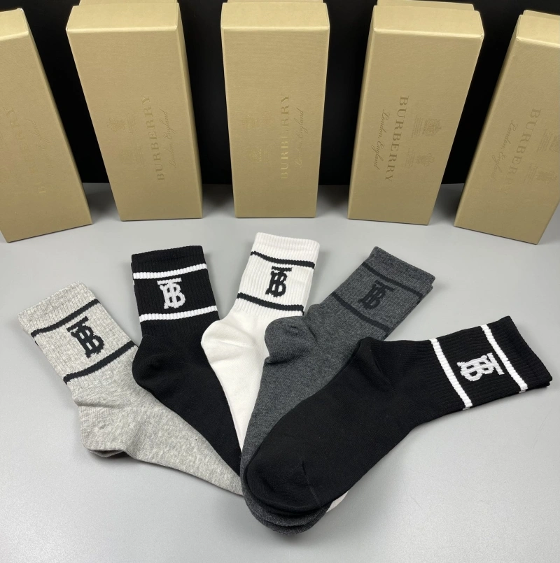 Top match Burberry Socks