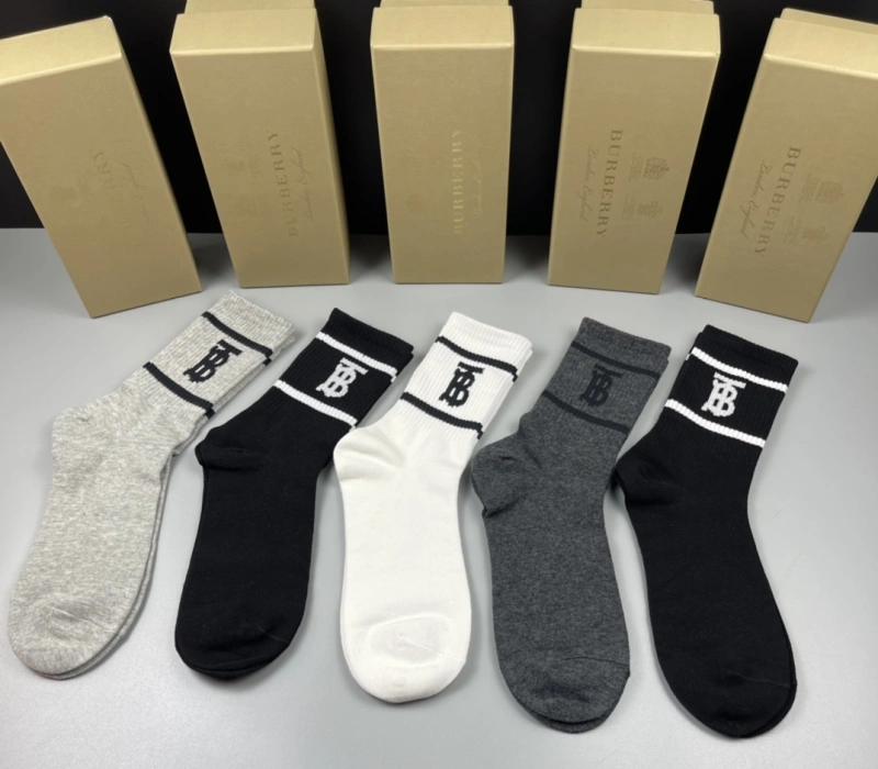 Top match Burberry Socks