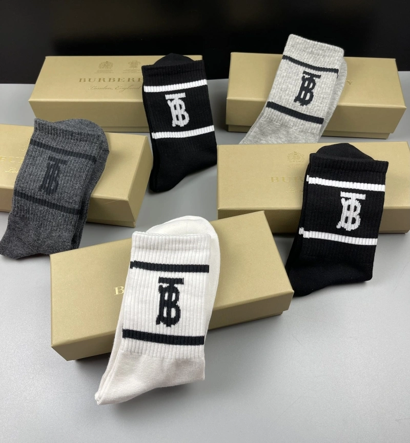 Top match Burberry Socks