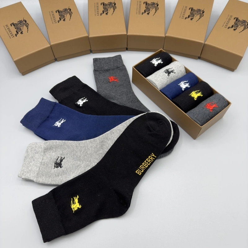 Precise copy Burberry Socks