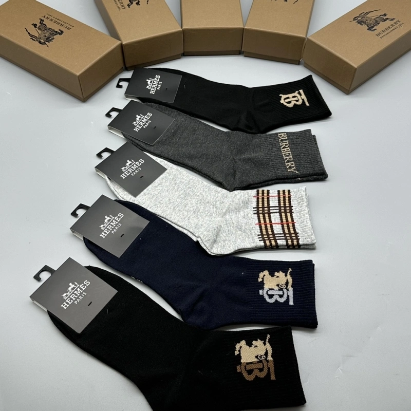 Factory-made Burberry Socks