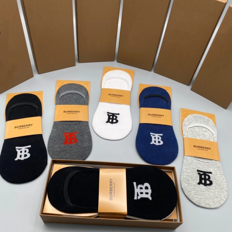 Exact replica Burberry Socks