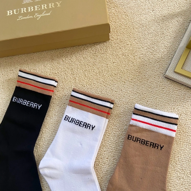 Top mirror Burberry Socks