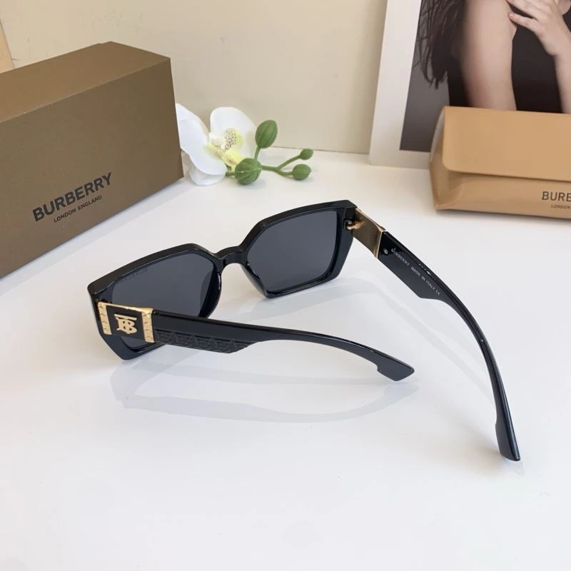 Precise copy Burberry Sunglasses