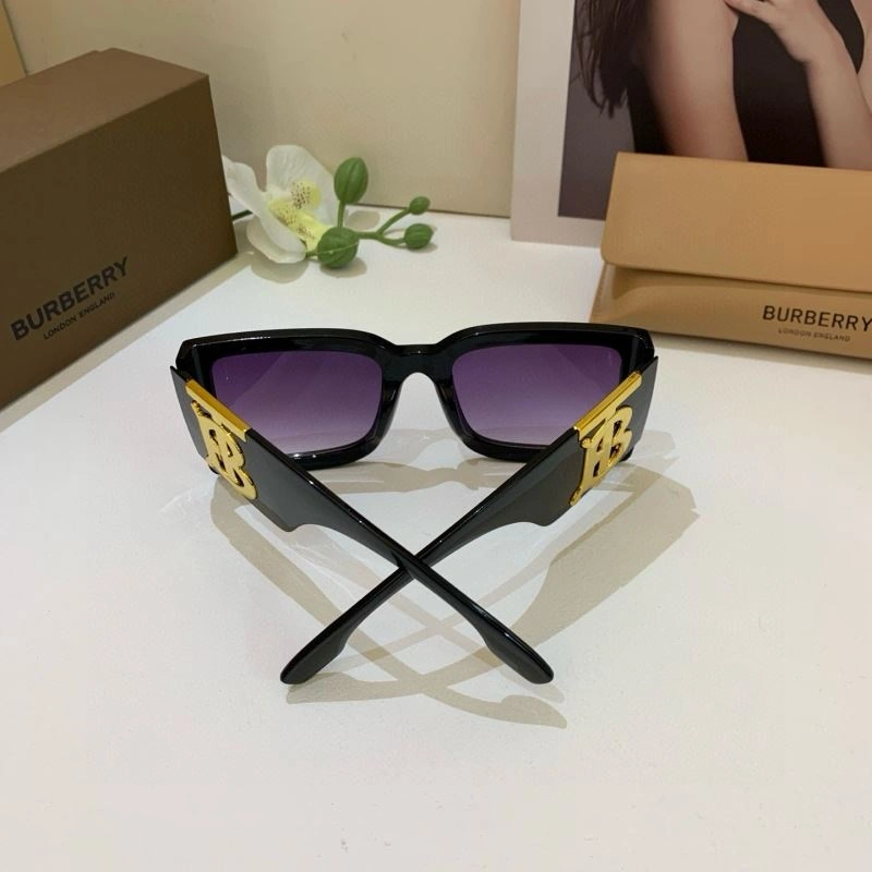 Low-cost Burberry Sunglasses
