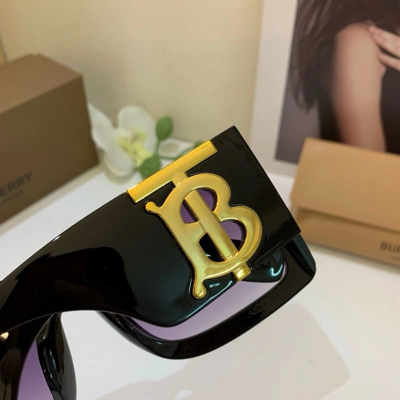 Low-cost Burberry Sunglasses