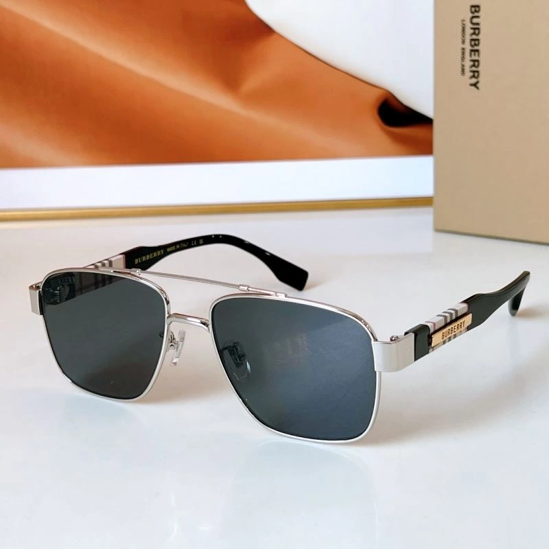 Top mirror Burberry Sunglasses