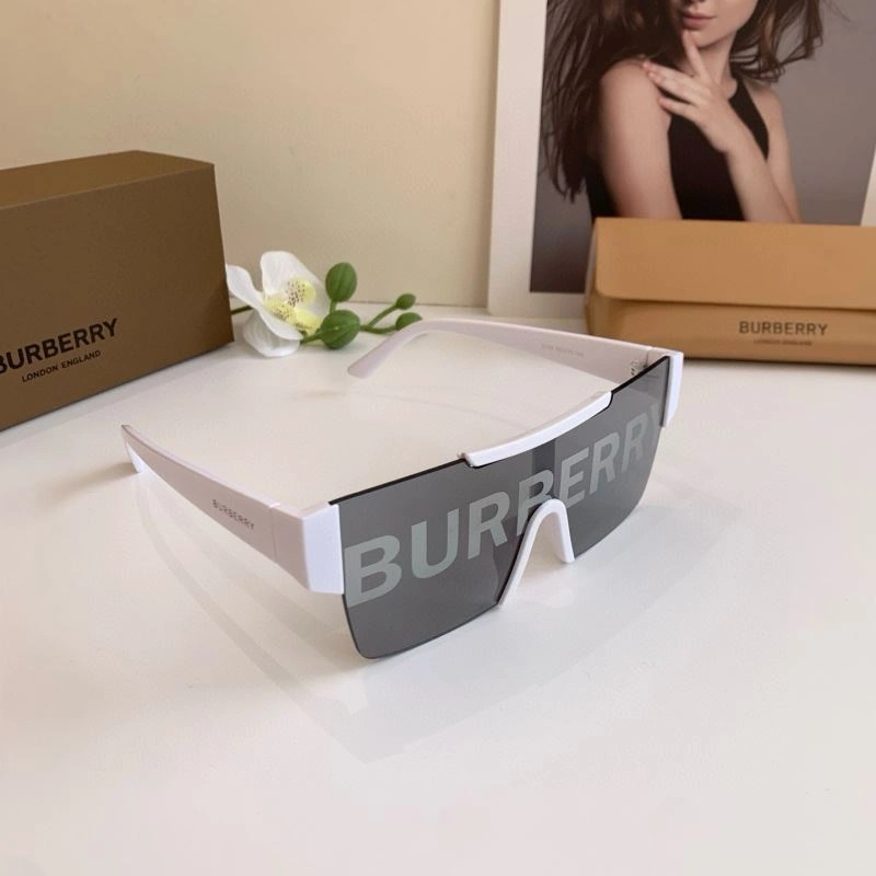 High fidelity Burberry Sunglasses