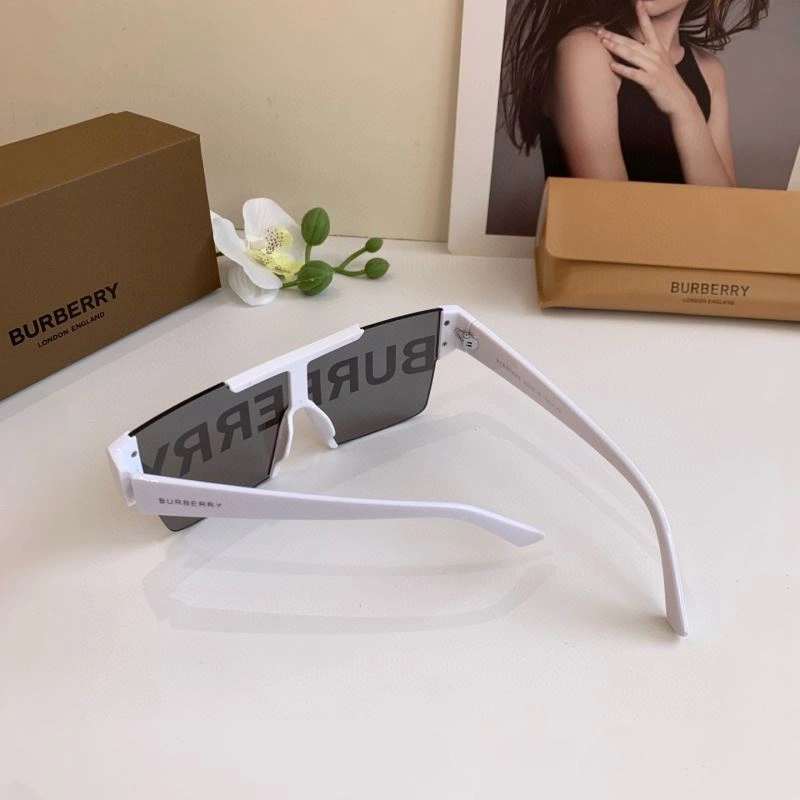 High fidelity Burberry Sunglasses