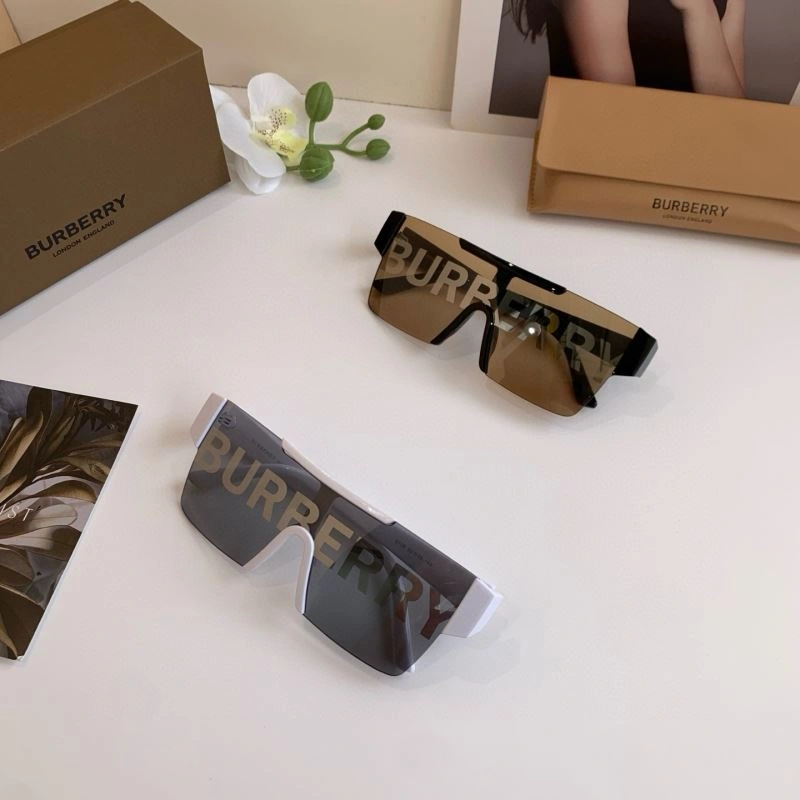 High fidelity Burberry Sunglasses