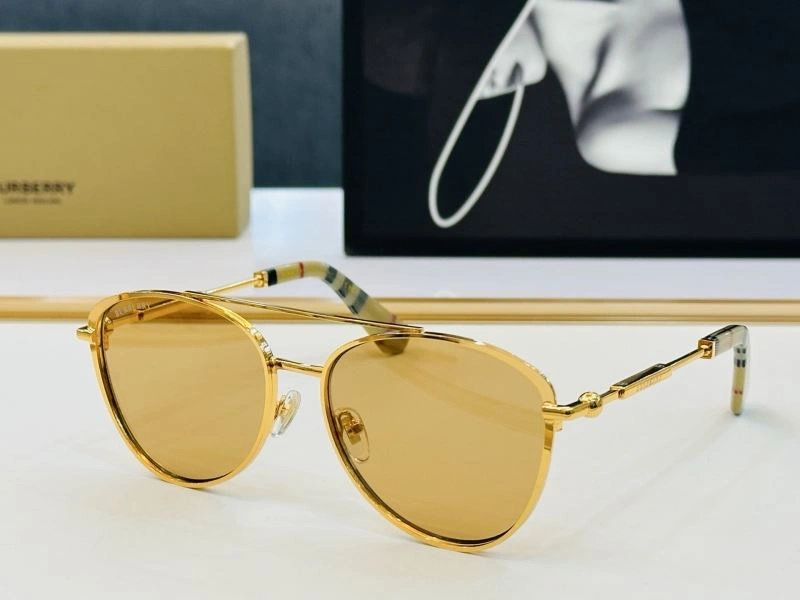 Precise copy Burberry Sunglasses