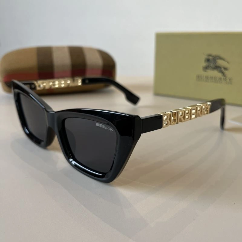Top match Burberry Sunglasses