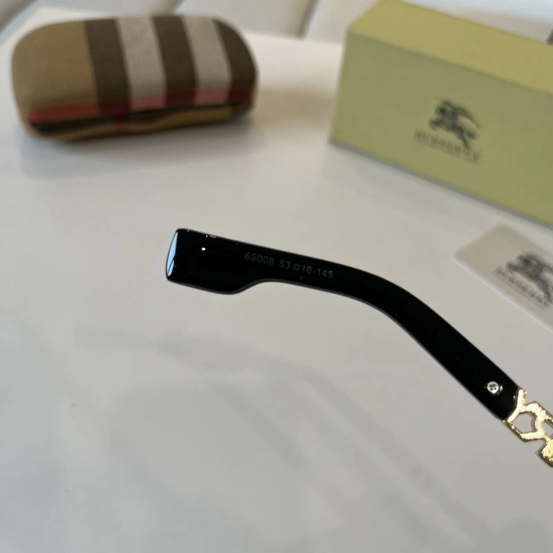 Top match Burberry Sunglasses
