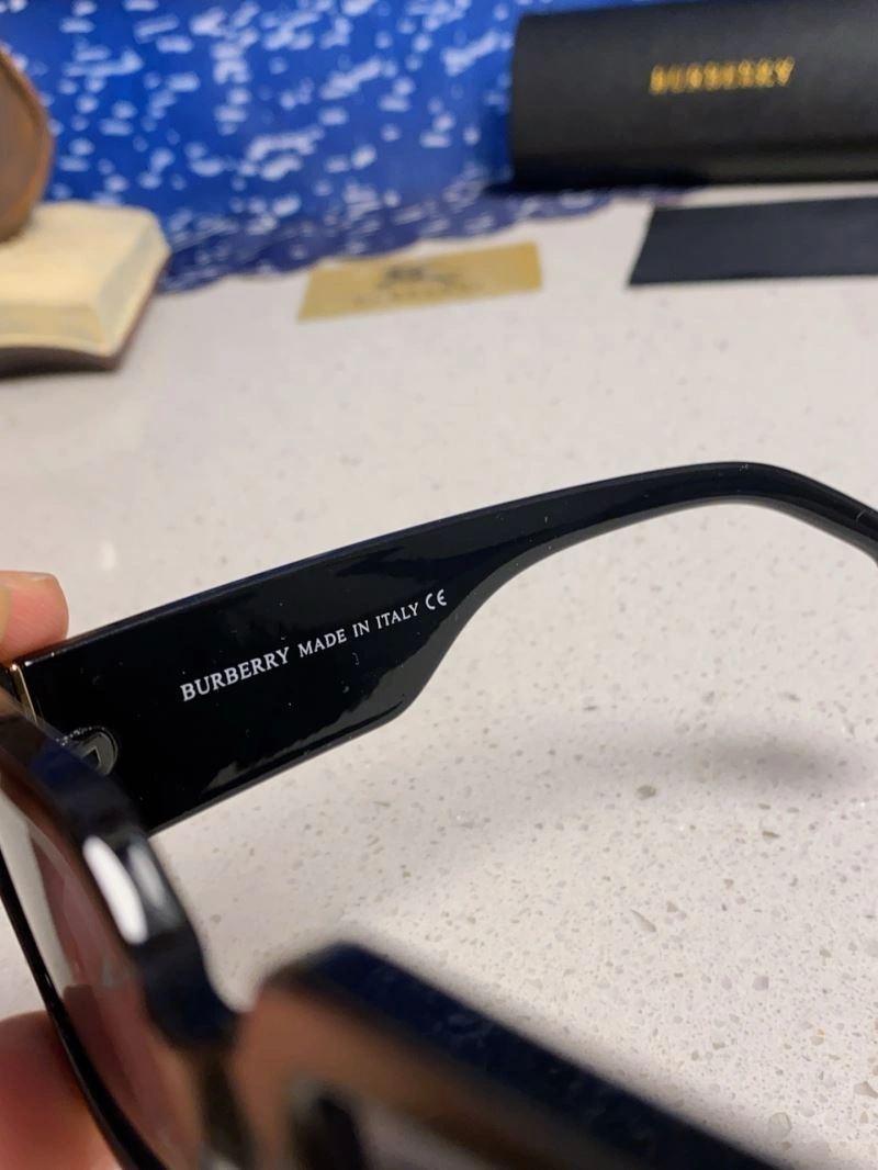 High accuracy Burberry Sunglasses