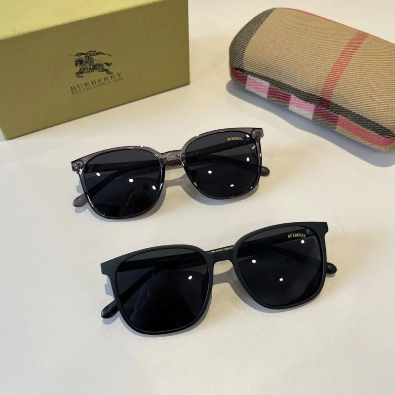 Top match Burberry Sunglasses