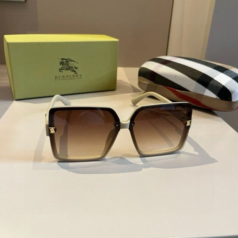 Top mirror Burberry Sunglasses
