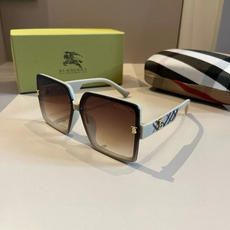 Top mirror Burberry Sunglasses