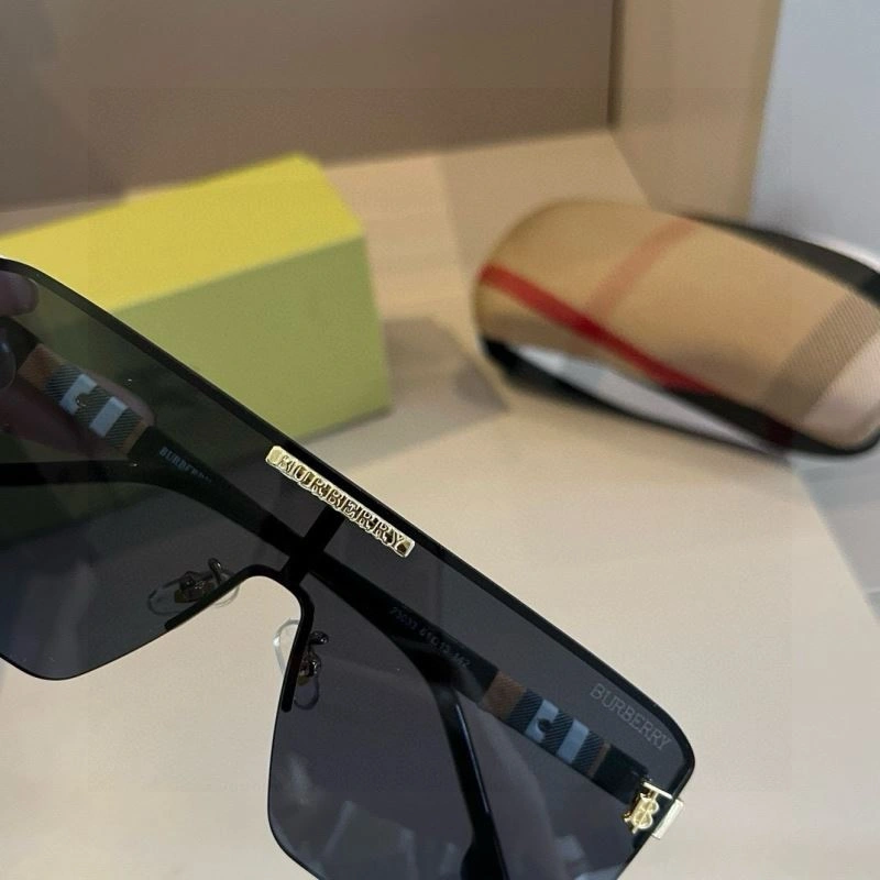 Reasonably priced Burberry Sunglasses