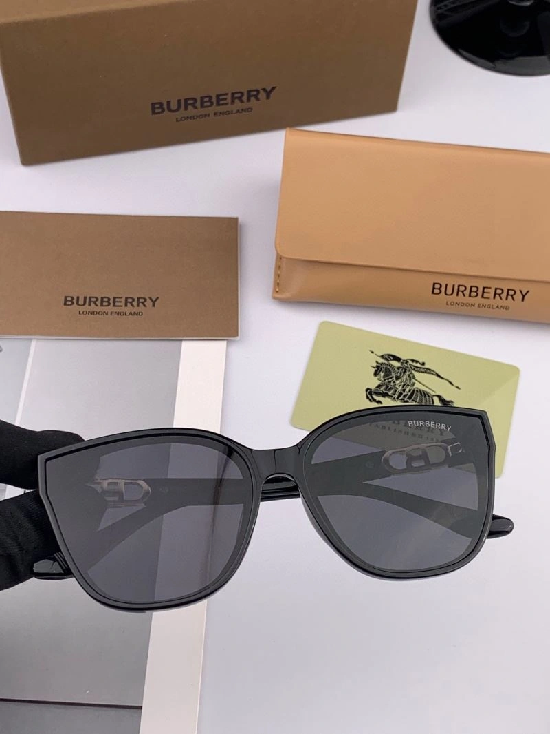 Inexpensive Burberry Sunglasses
