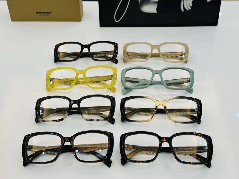 Exact replica Burberry Sunglasses