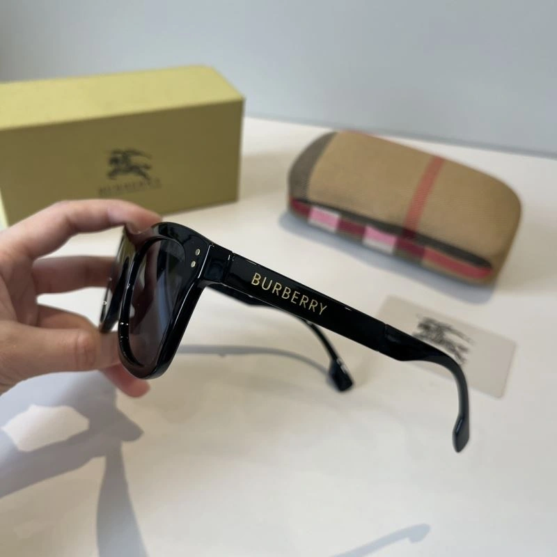 Perfect replica Burberry Sunglasses