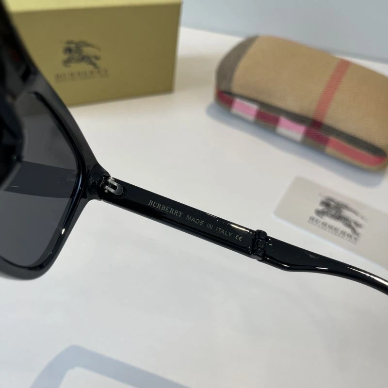 Perfect replica Burberry Sunglasses