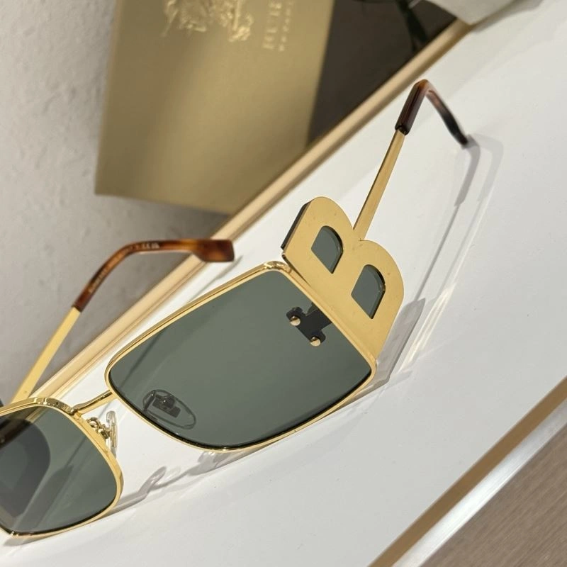 Reasonably priced Burberry Sunglasses