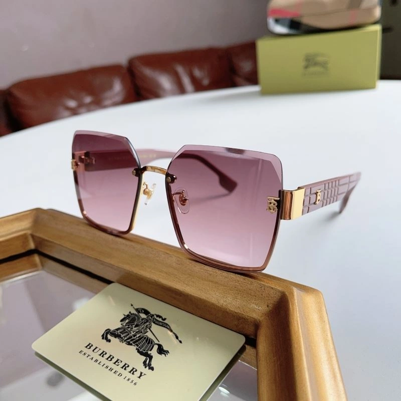 Precise copy Burberry Sunglasses
