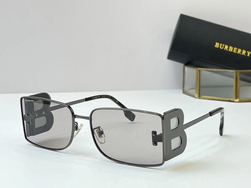 Top match Burberry Sunglasses