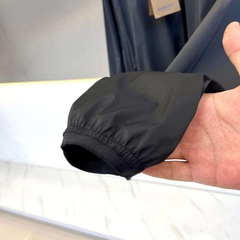 High fidelity Burberry Sunscreen Jacket