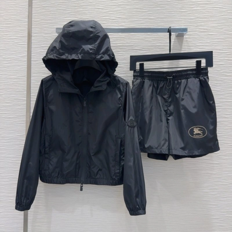 Burberry Sunscreen Jacket