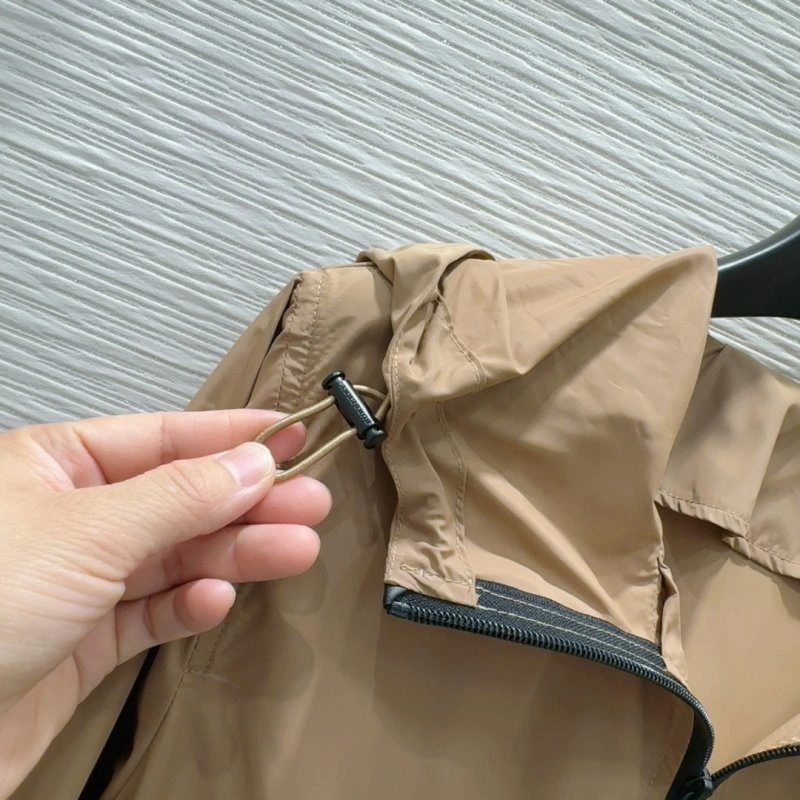 High fidelity Burberry Sunscreen Jacket