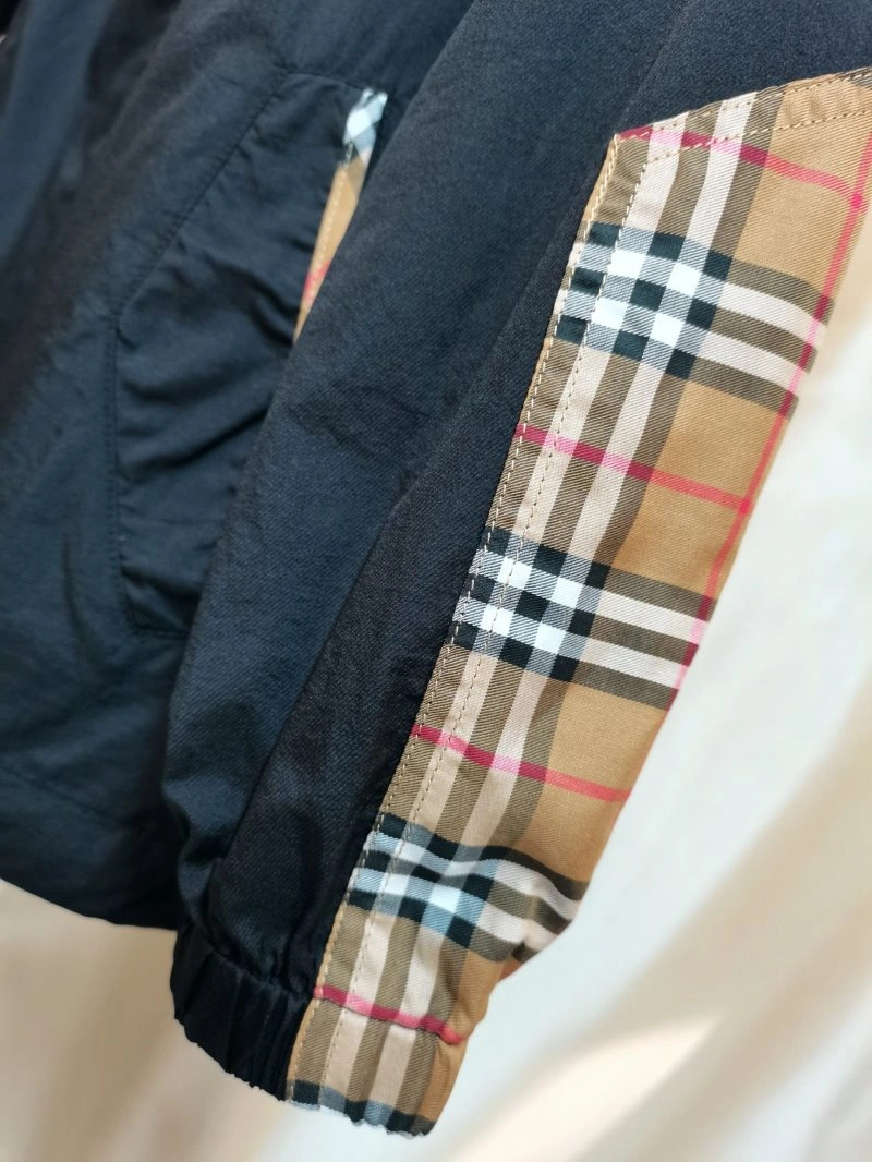 Inexpensive Burberry Sunscreen Jacket