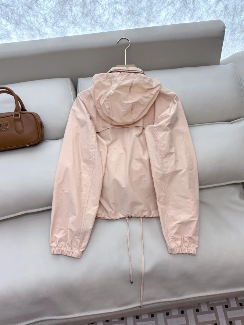 Cut-rate Burberry Sunscreen Jacket