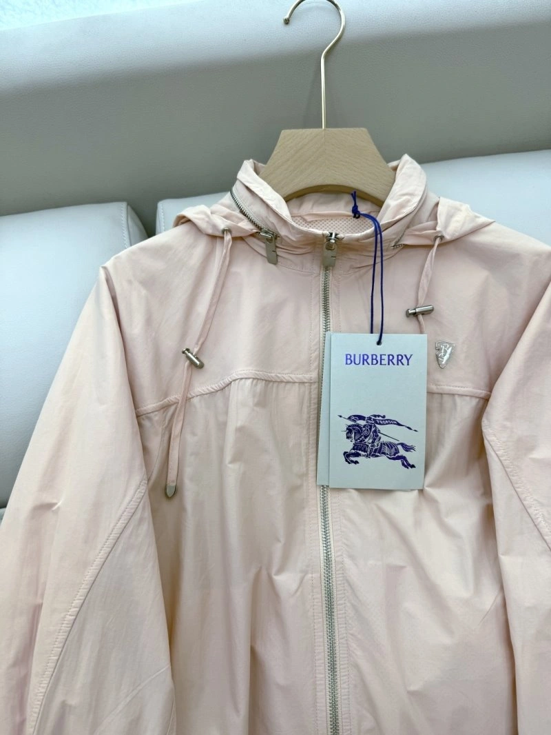 Cut-rate Burberry Sunscreen Jacket