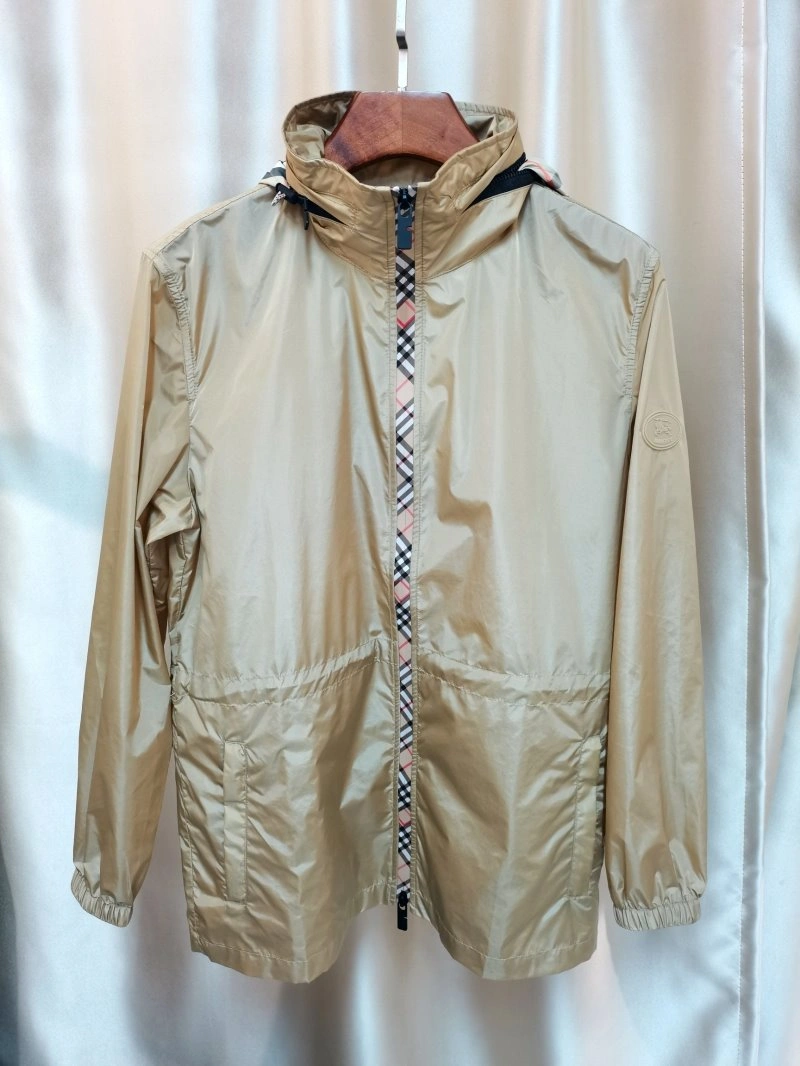 Burberry Sunscreen Jacket