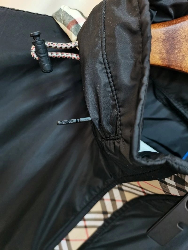 Budget-friendly Burberry Sunscreen Jacket
